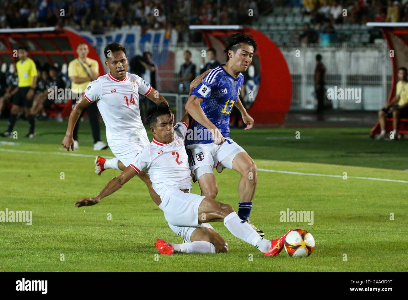 Yangon, Myanmar. 6th June, 2024. Nakamura Keito(R) of Japan vies with ...