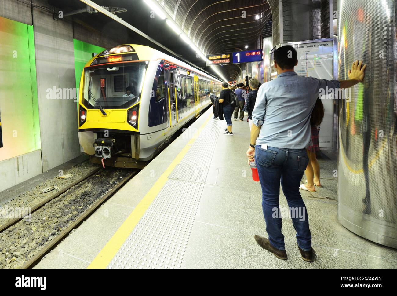 The Auckland Transport electric train connects the suburbs with the ...
