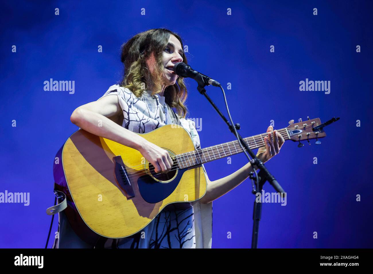 Porto, Portugal. 06th June, 2024. English singer-songwriter, Polly Jean ...