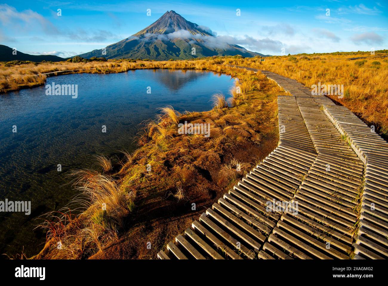 Pouakai trek hi-res stock photography and images - Alamy