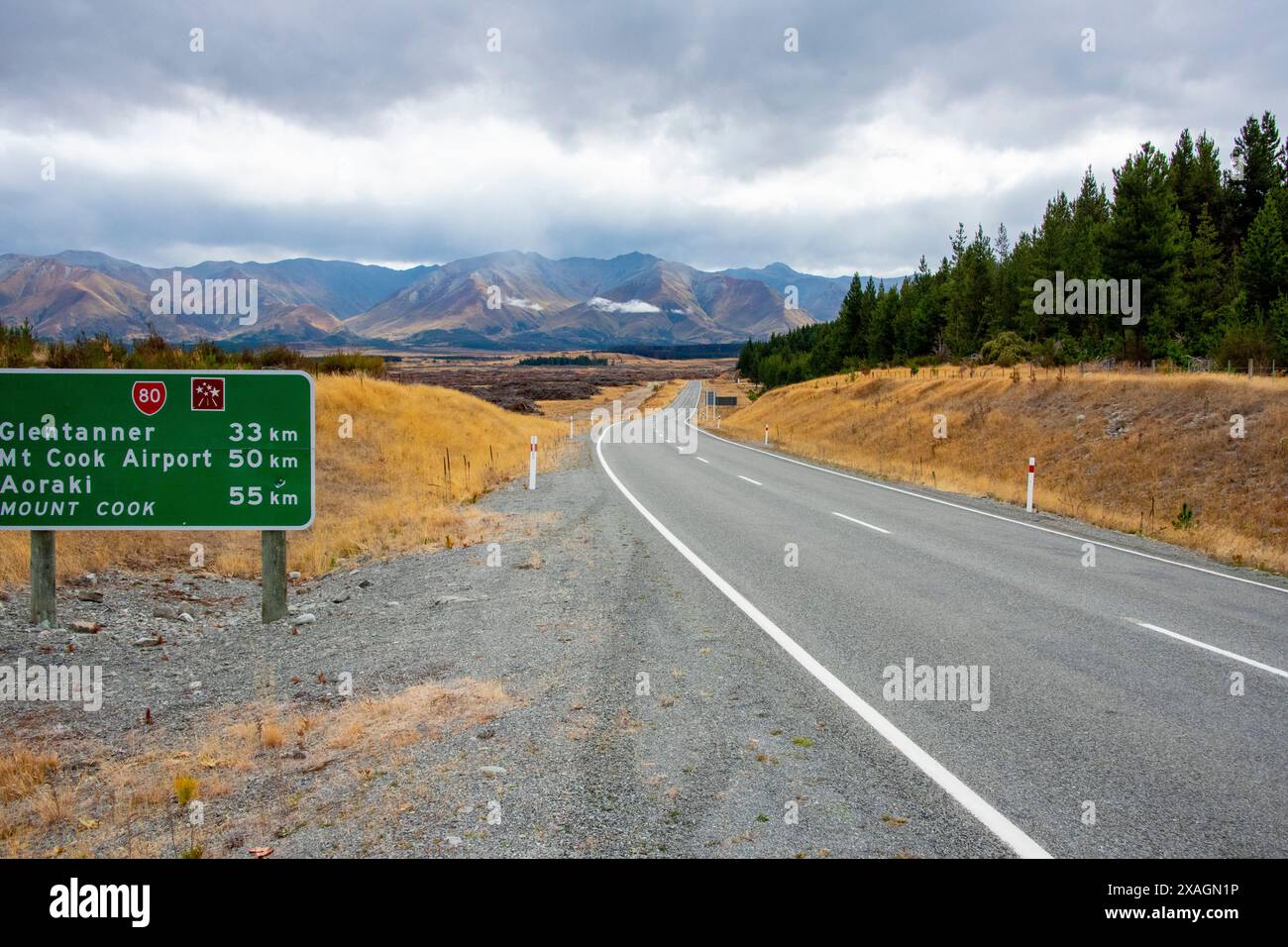 Mount Cook Road 80 - New Zealand Stock Photo - Alamy