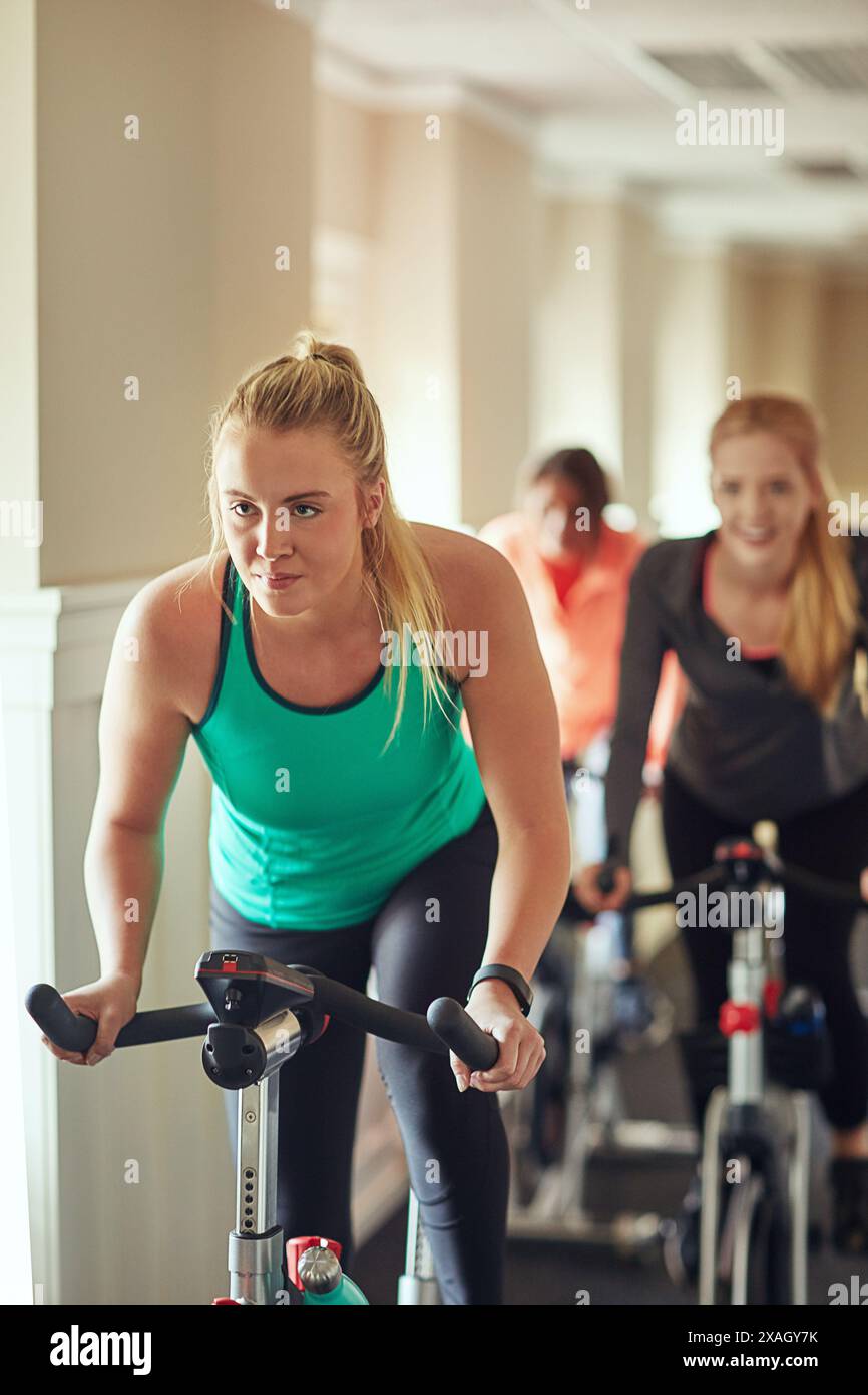Aerobic cycling class trainer hi-res stock photography and images - Alamy