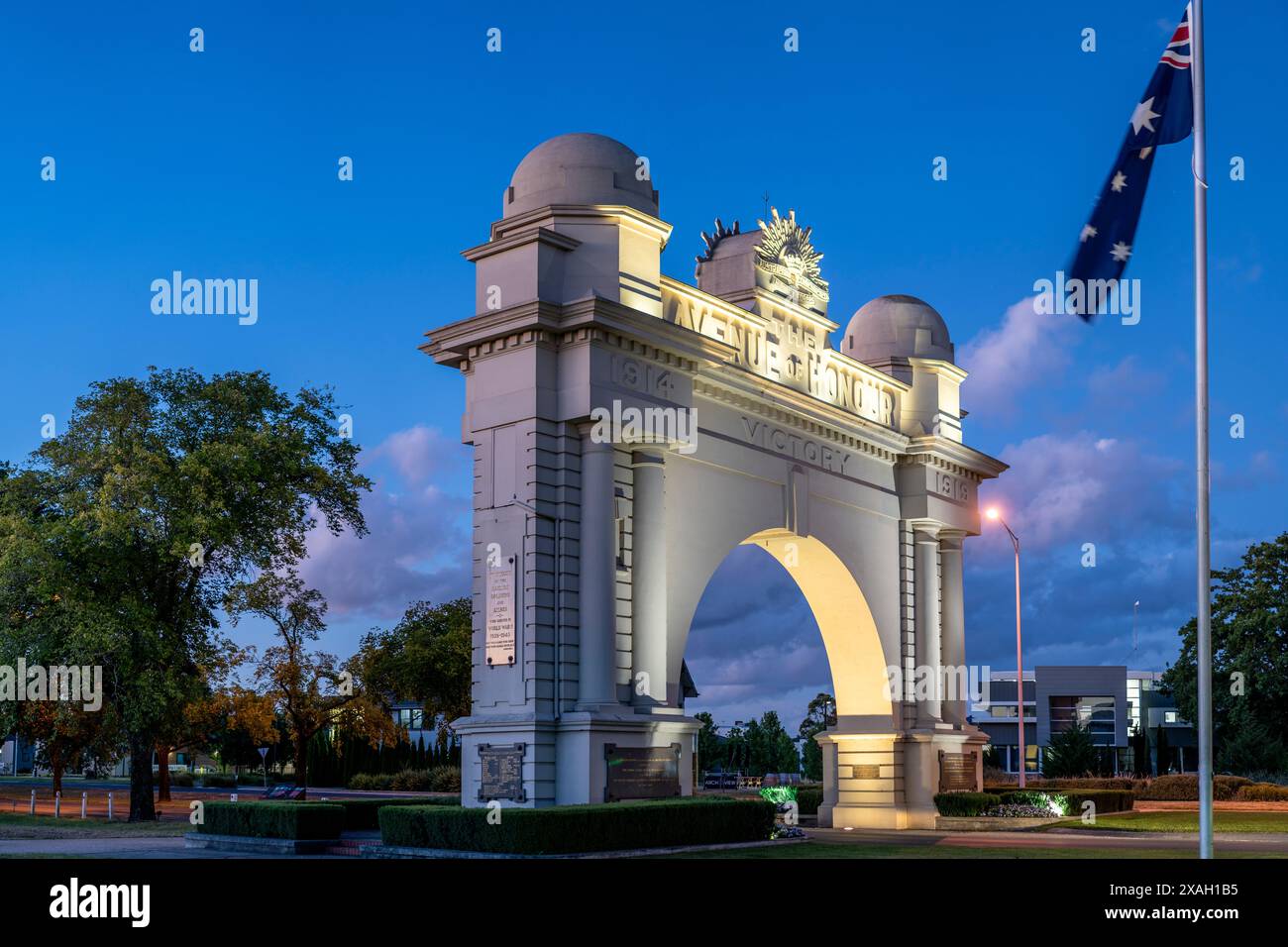 Ballarat arch of victory hi-res stock photography and images - Alamy