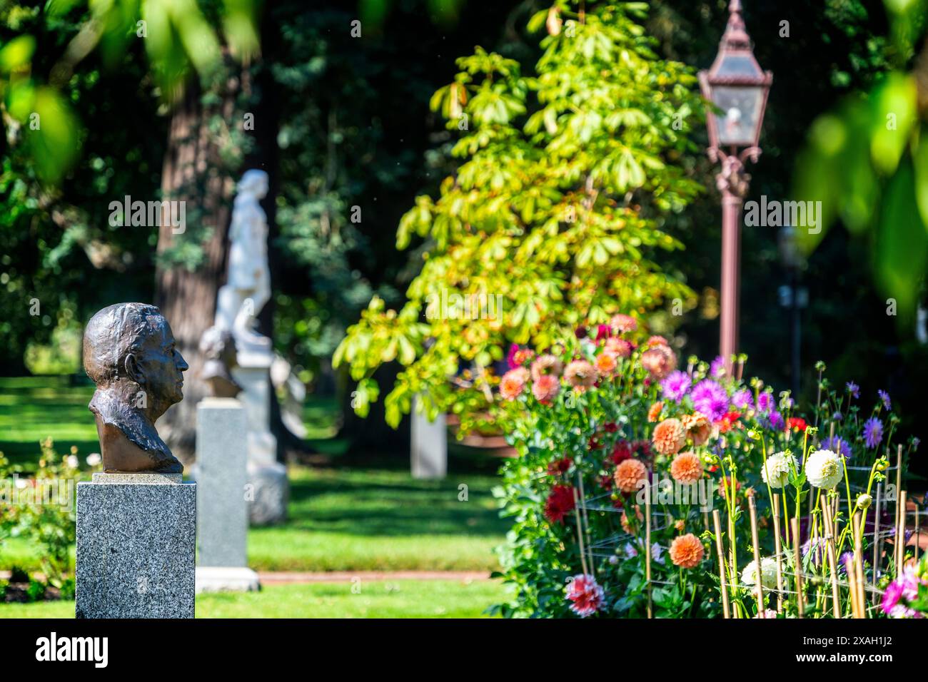 Bronze portraits of Australian Prime Ministers mounted on polished ...