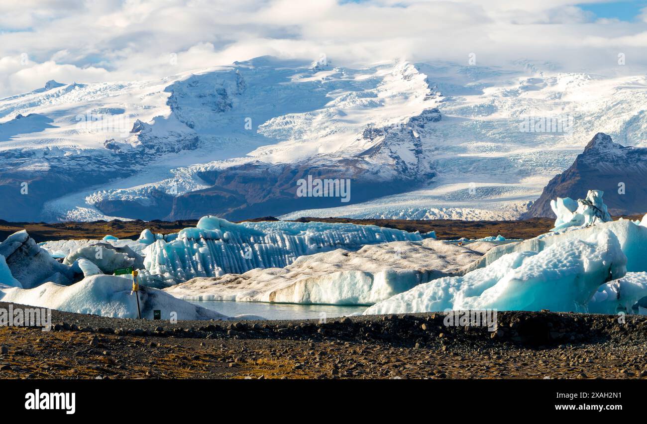Mountain range spread across hi-res stock photography and images - Alamy