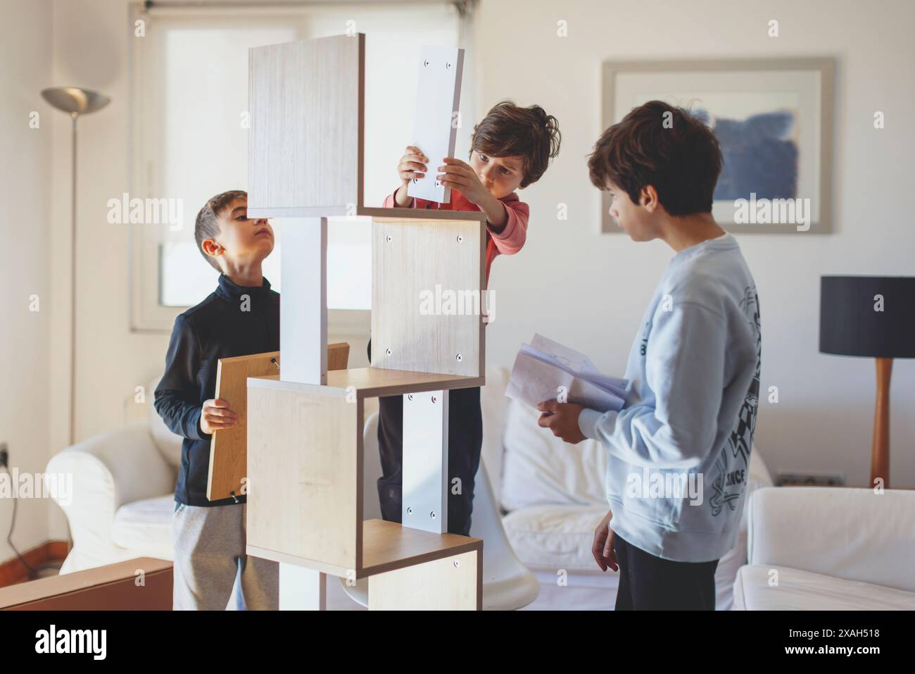 Roommates living room hi-res stock photography and images - Alamy