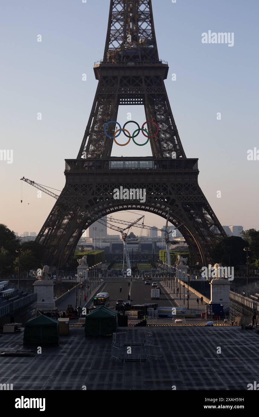 Paris, France. 07th June, 2024. The Olympic rings are seen on the ...