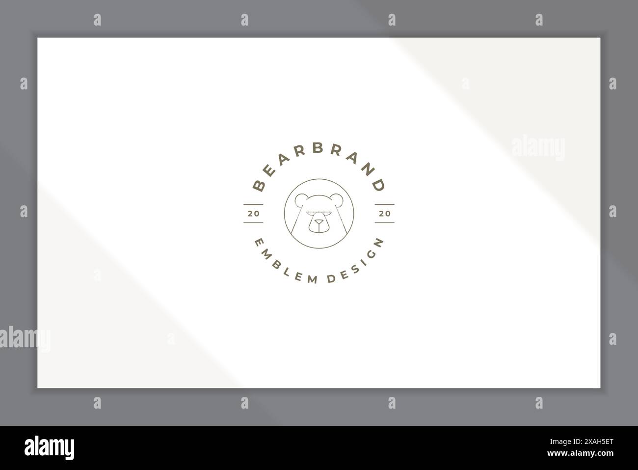 Simple bear illustration Stock Vector Images - Alamy