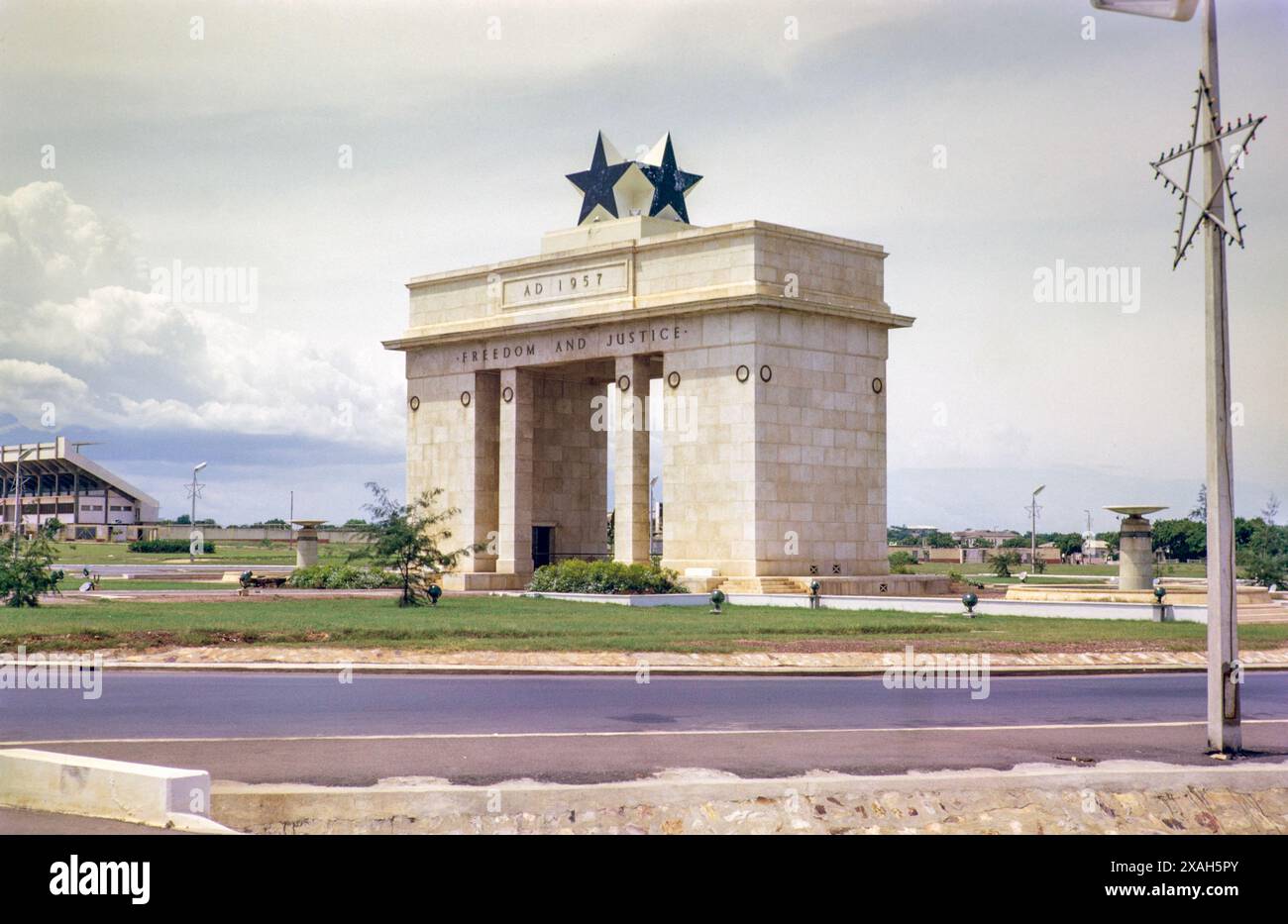 Star gate hi-res stock photography and images - Alamy