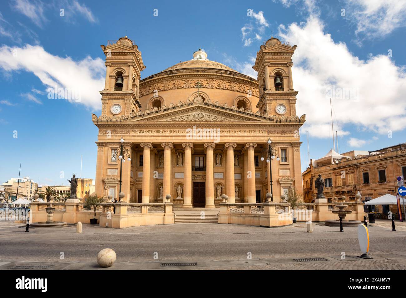 Rotunda of Mosta, Sanctuary Basilica of the Assumption of Our Lady a magnificent domed church ...
