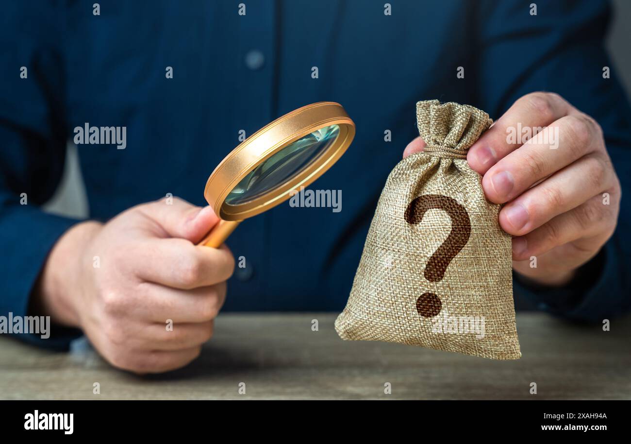 Explore the unknown contents of the bag. Unknown conditions and offer ...