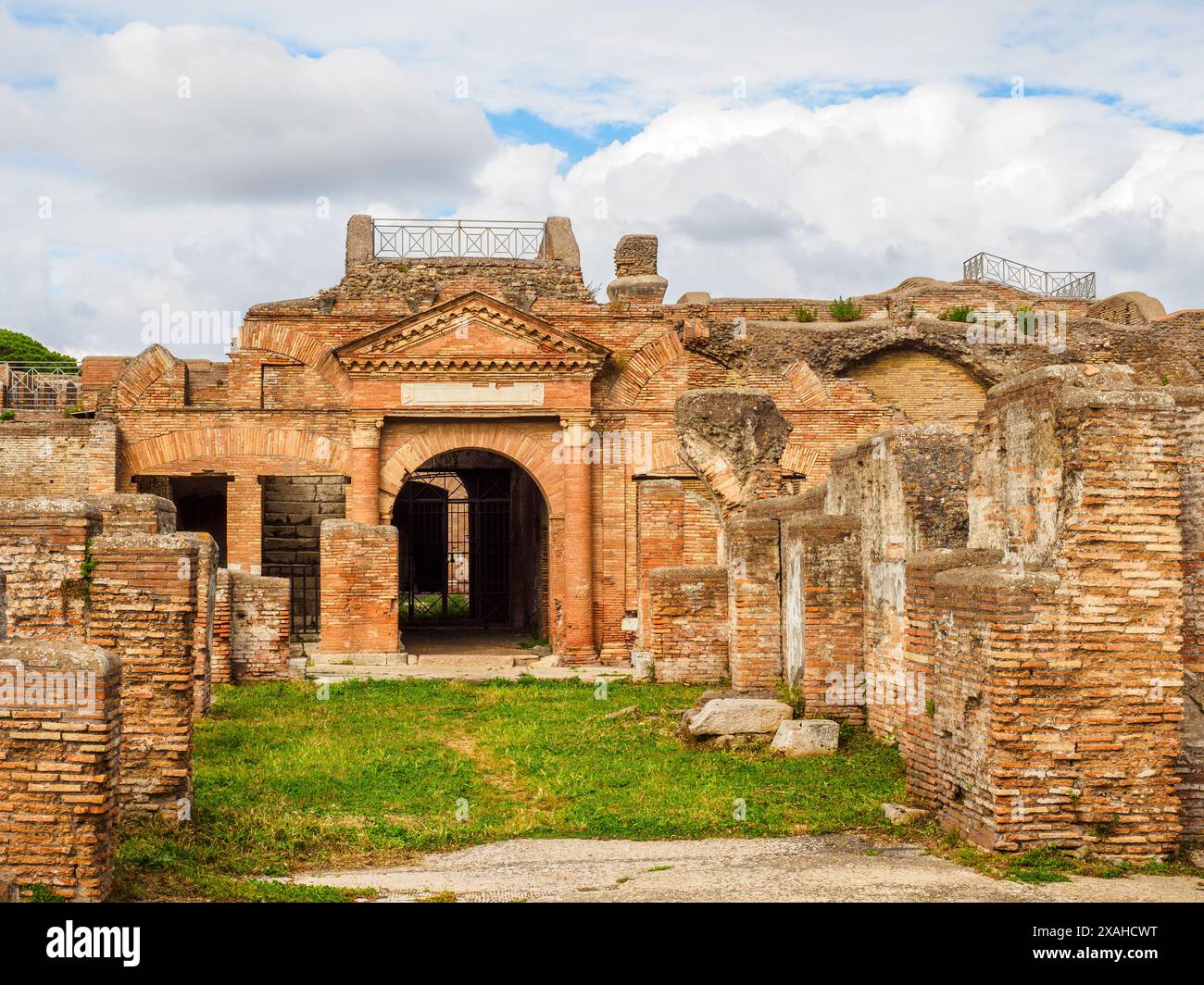 Horrea Epagathiana et Epaphrodithiana - Thanks to the inscription still ...