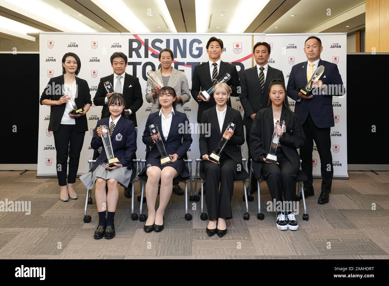 (Top L-R) Sayaka Nose, JVATakuya Naito, Yukiko Ueno, Toi Suzuki ...