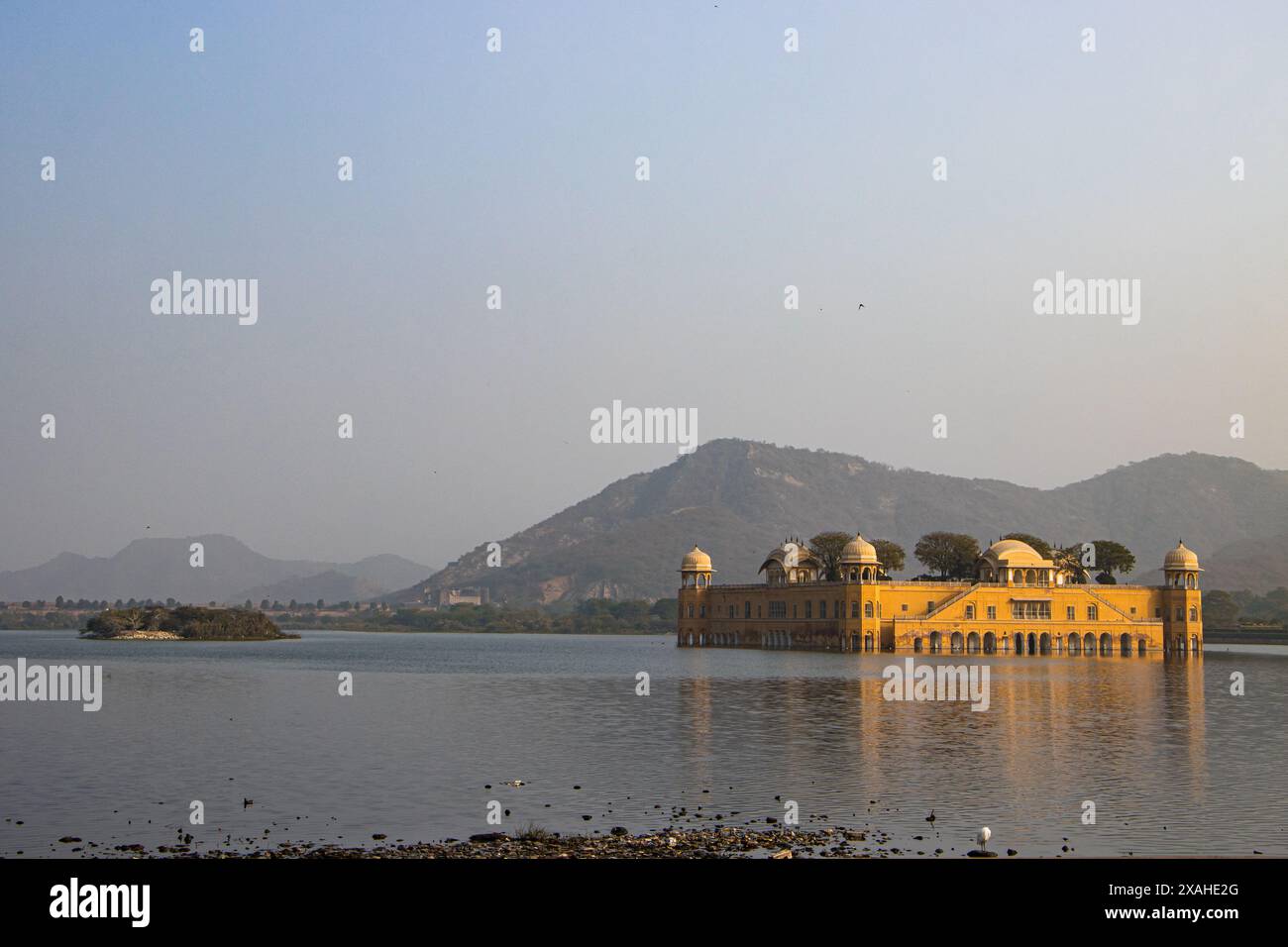 Jal Mahal, the Water Palace that seems to float atop the Man Sagar Lake ...