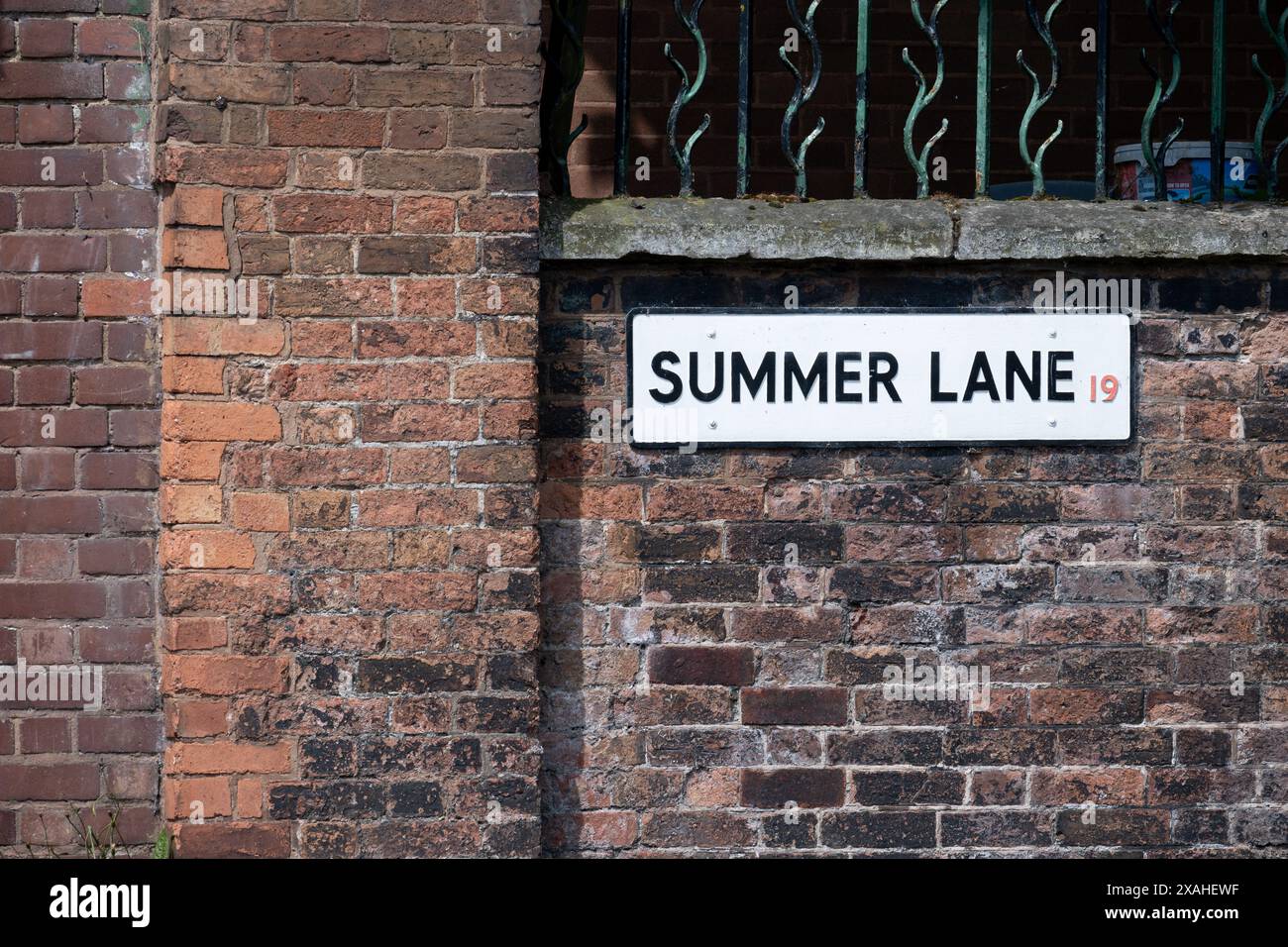 Summer lane birmingham hi-res stock photography and images - Alamy