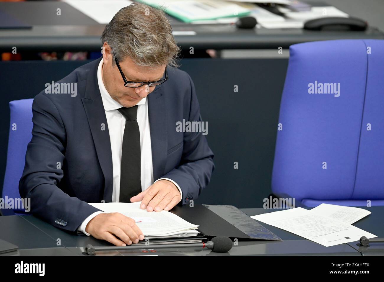 07 June 2024, Berlin: Robert Habeck (Alliance 90/The Greens), Federal ...