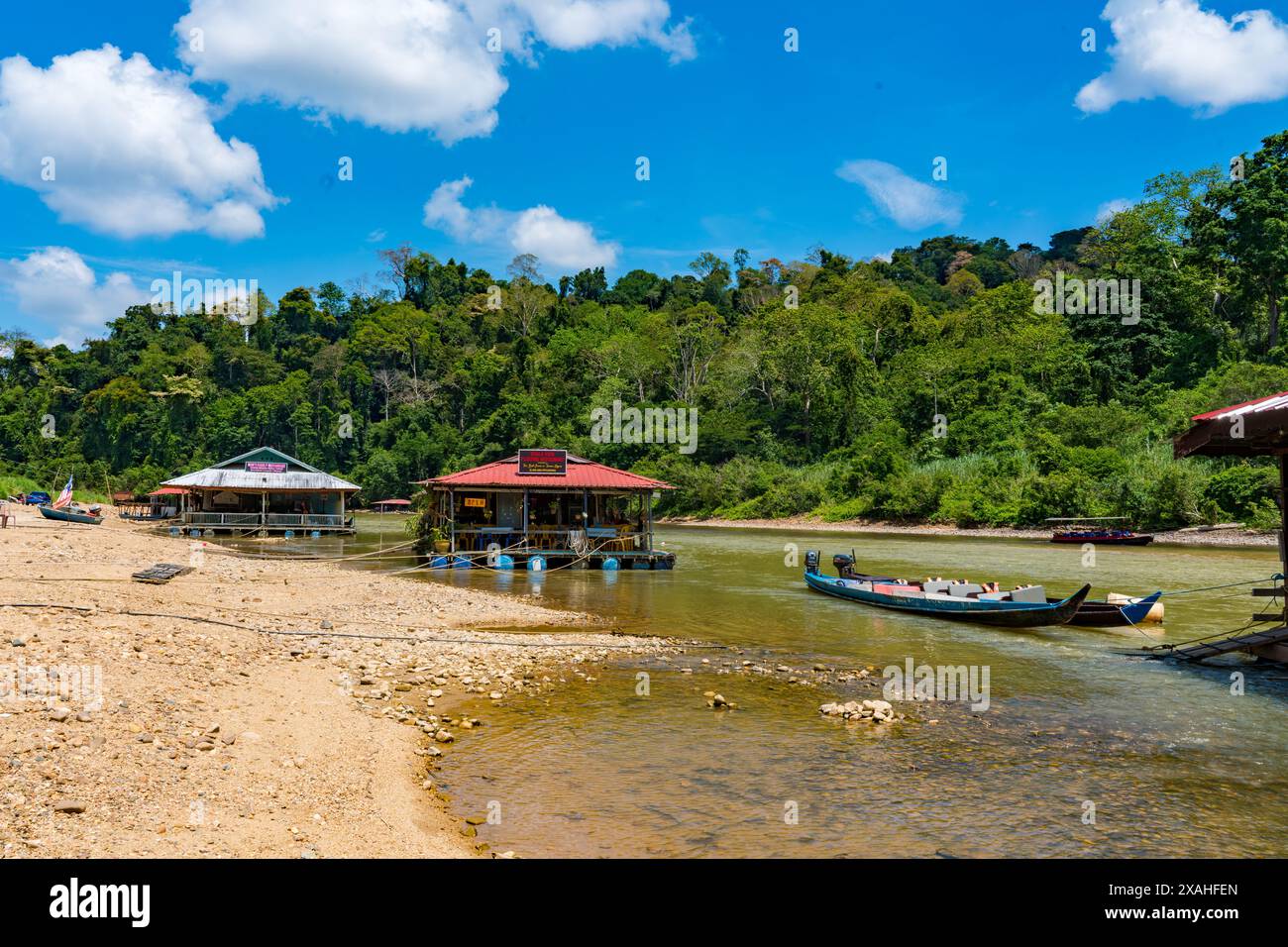 Pahang, Malaysia - May 14, 2024 : Kelatan Tahan Tembeling River with ...