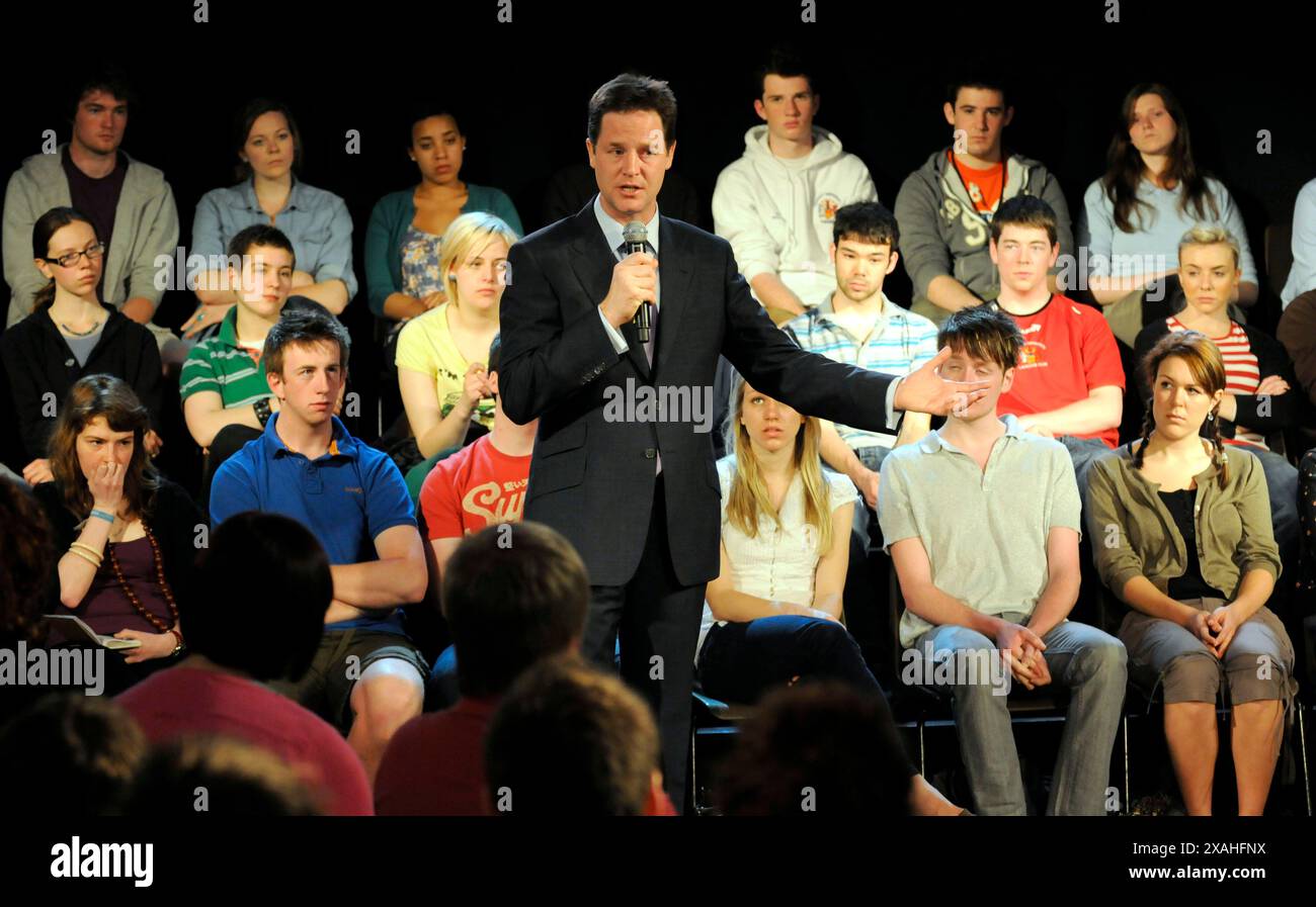 The Liberal Democrat leader Nick Clegg speaking with students at ...
