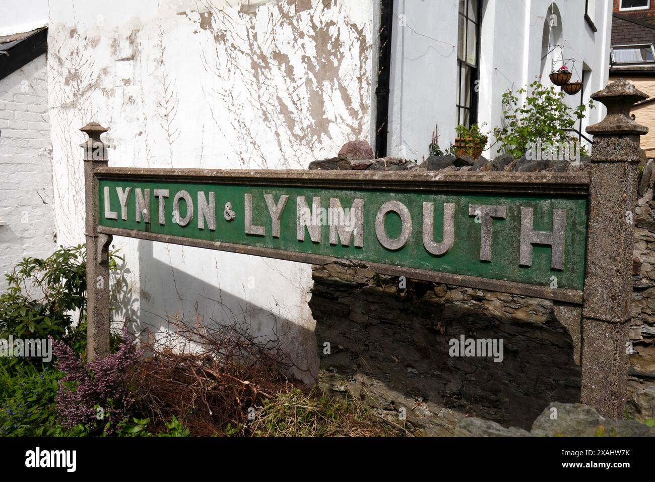 Lynton and Lynmouth seaside sign Stock Photo - Alamy