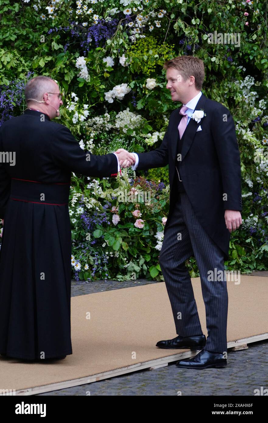 Hugh Grosvenor, the Duke of Westminster (right) arrives at Chester ...