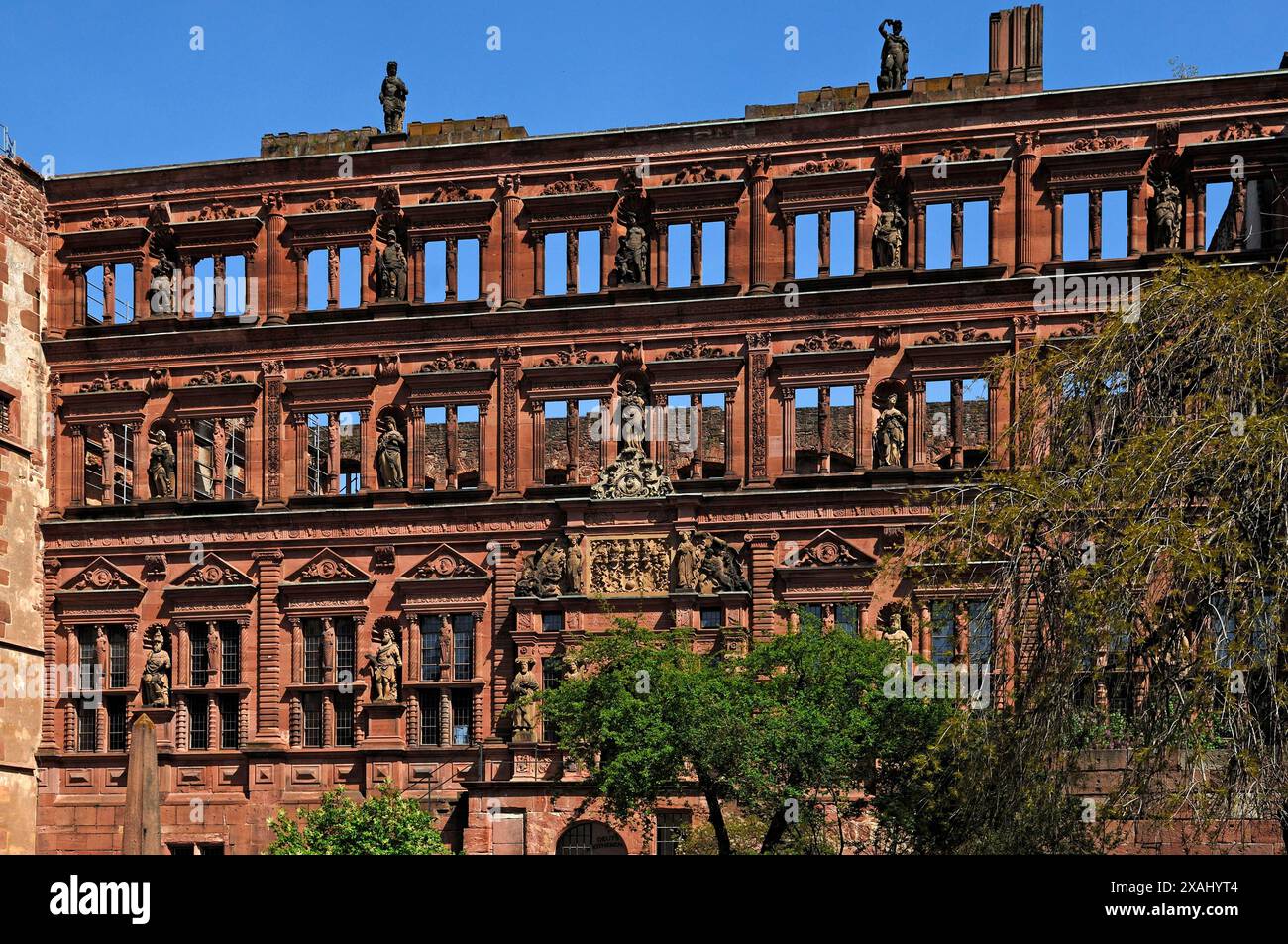 Ottheinrich's building of the Heidelberg castle ruins, destroyed in ...