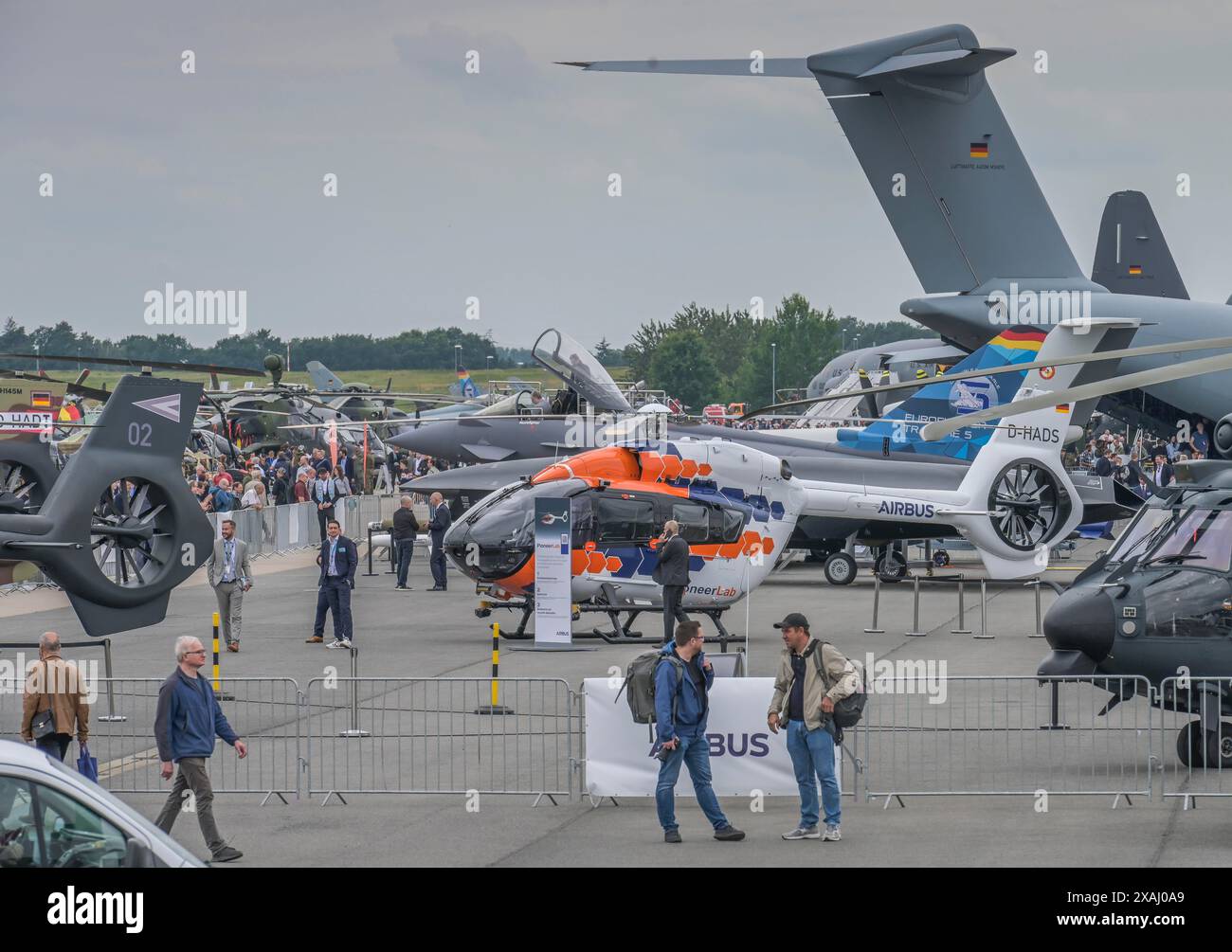 Open-air site, visitors, helicopter, German Air Force, ILA 2024 ...