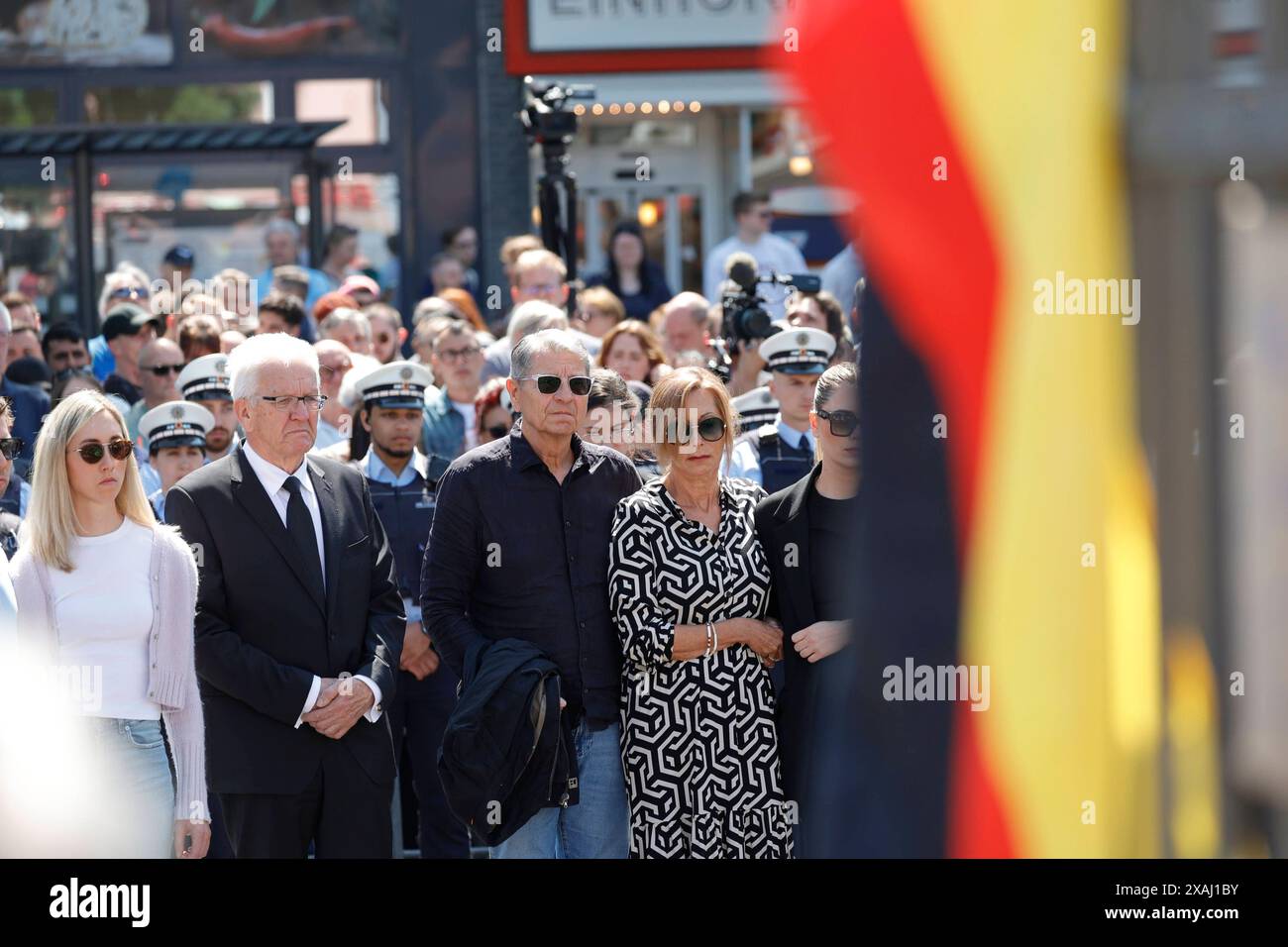 Schweigeminute zu Messerangriff 03.06.2024 Nach tödlicher Messerattacke am Marktplatz in ...