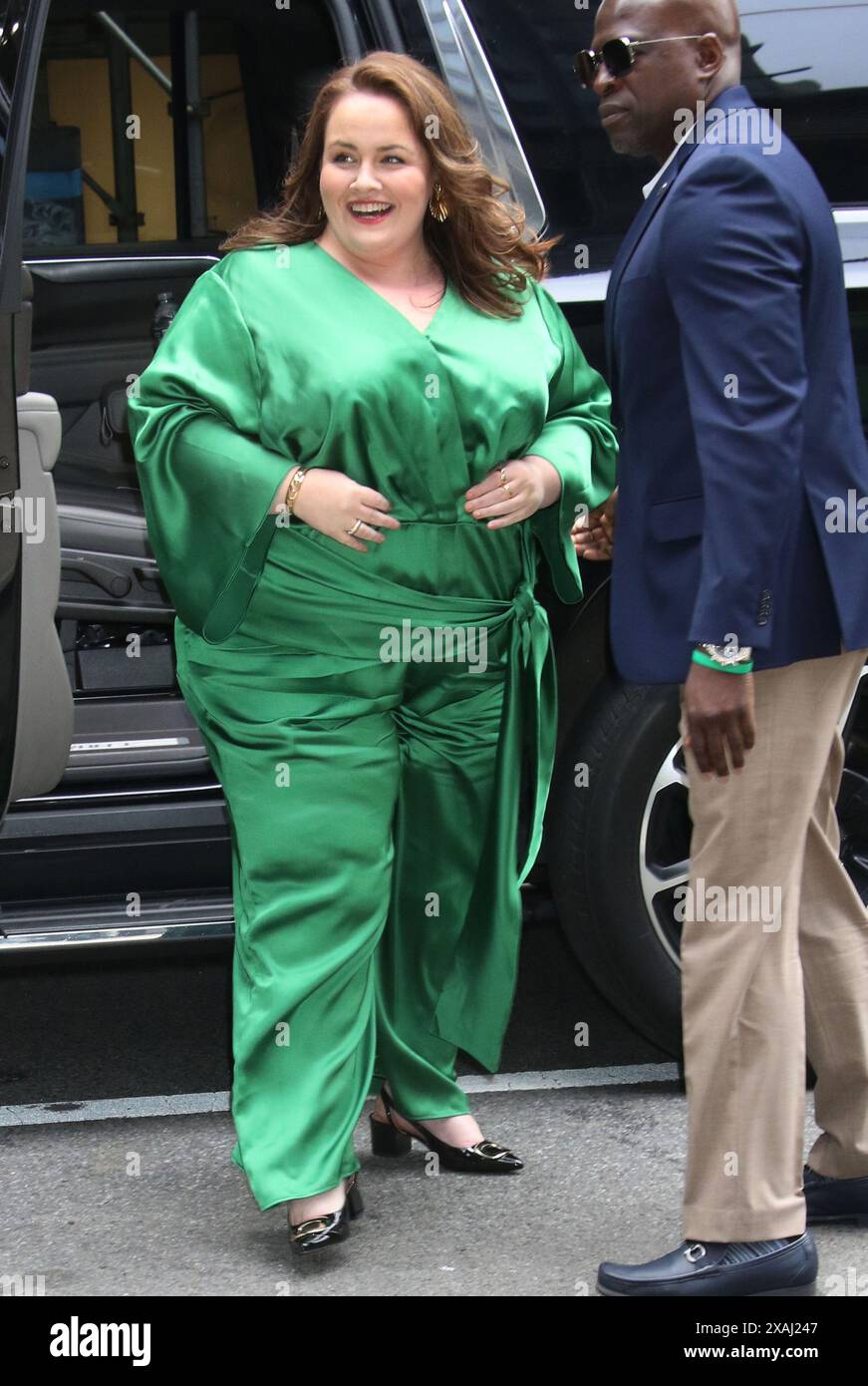 New York, NY, USA. 6th June, 2024. Jessica Gunning seen arriving at he ...