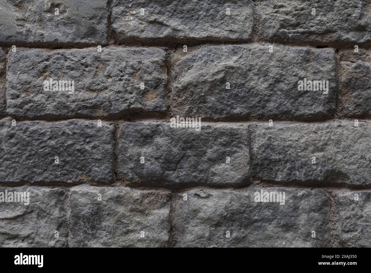 Traditional rough stone building hi-res stock photography and images ...