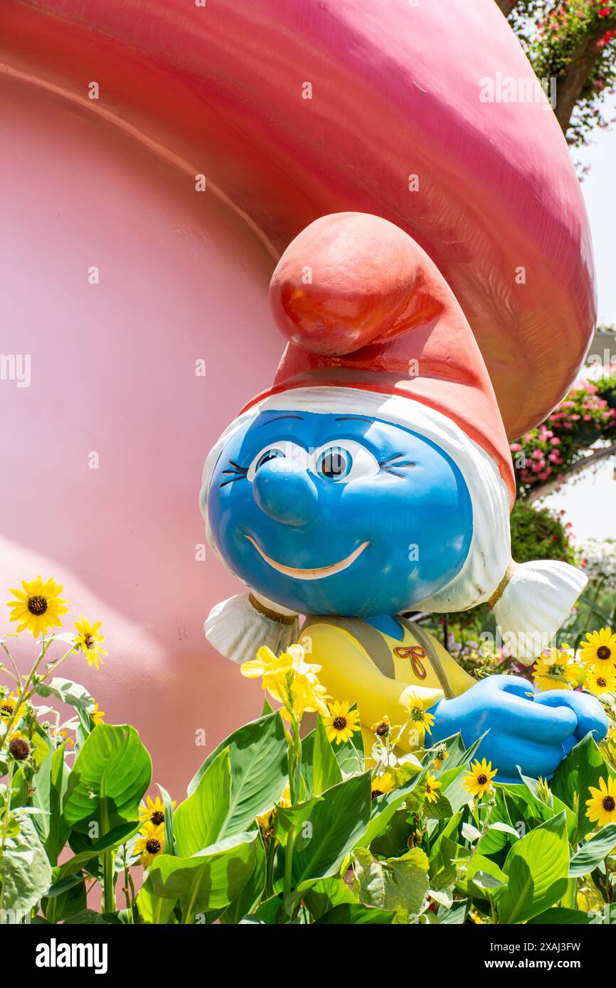 Smurf design hi-res stock photography and images - Alamy