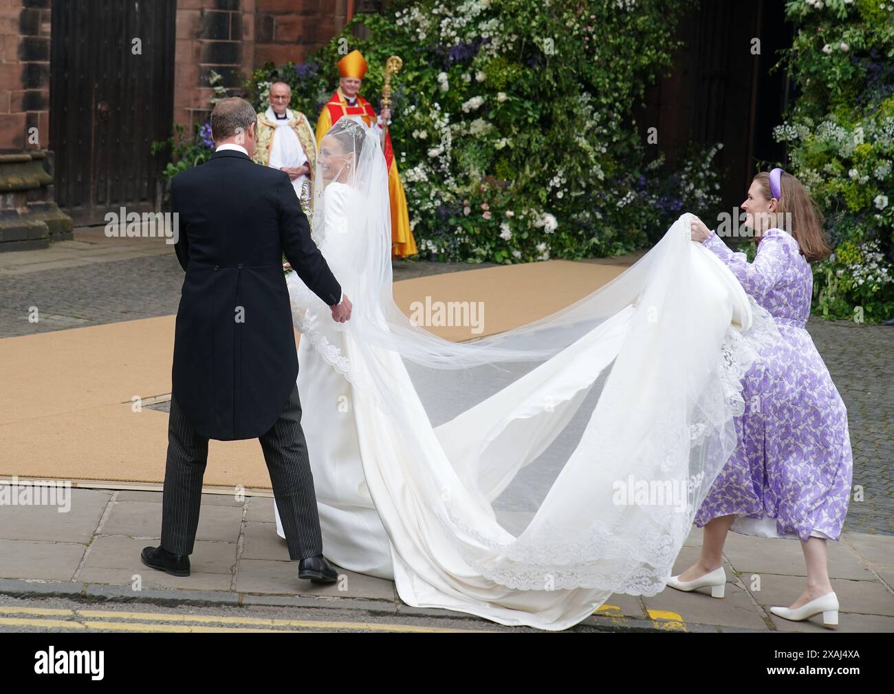 Olivia Henson arrives for her wedding to Hugh Grosvenor, the Duke of ...