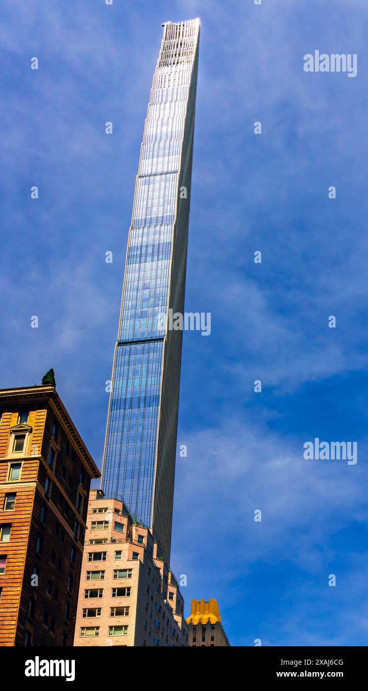 Amazing Skyscrapers in ⁦Midtown Manhattan⁩⁦, New York City, USA ...