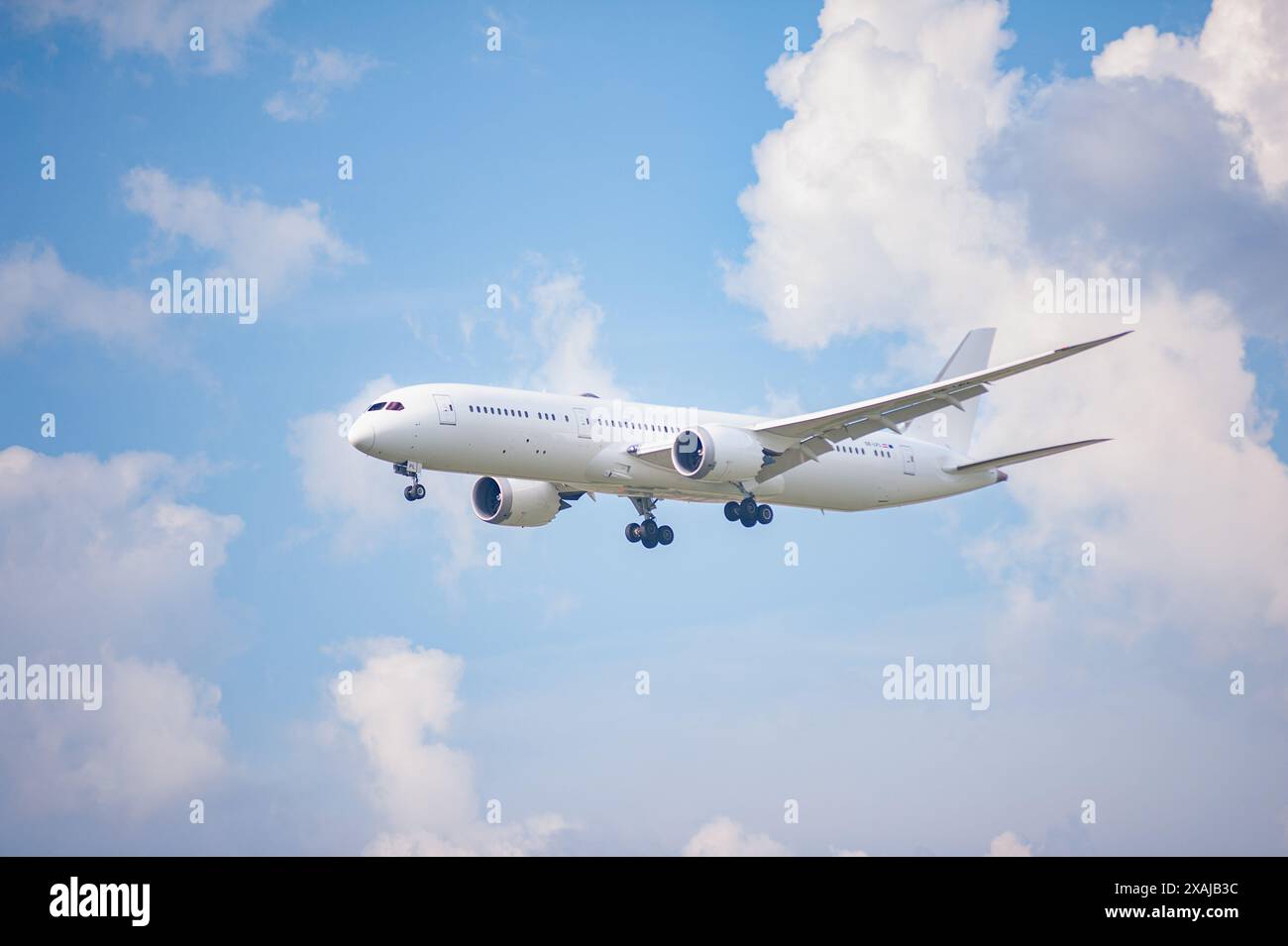 02.06.2024, Berlin, Germany, Europe - An Austrian Airlines Boeing 787-9 ...