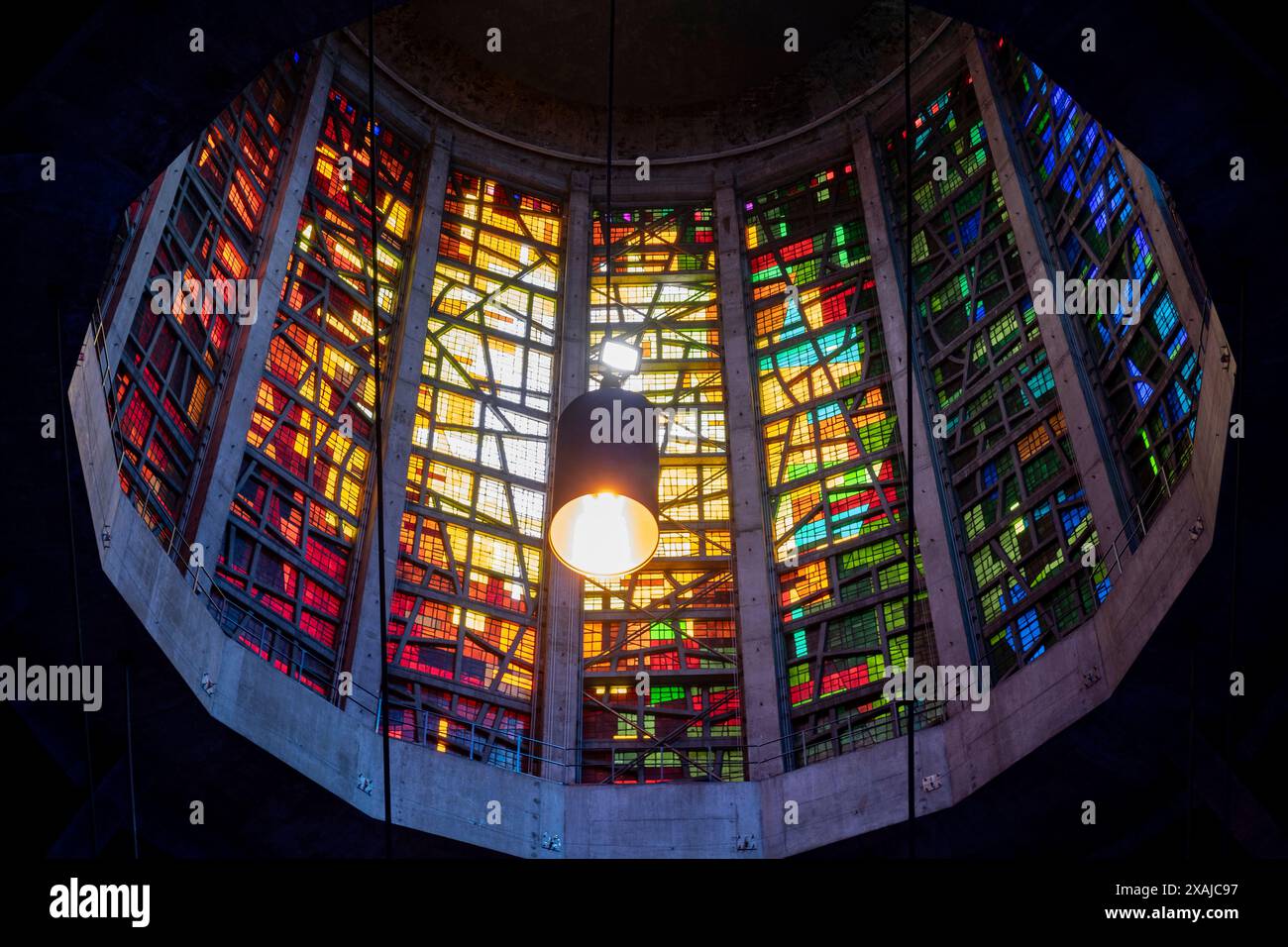 Interior of Liverpool Metropolitan Cathedral designed by architect ...