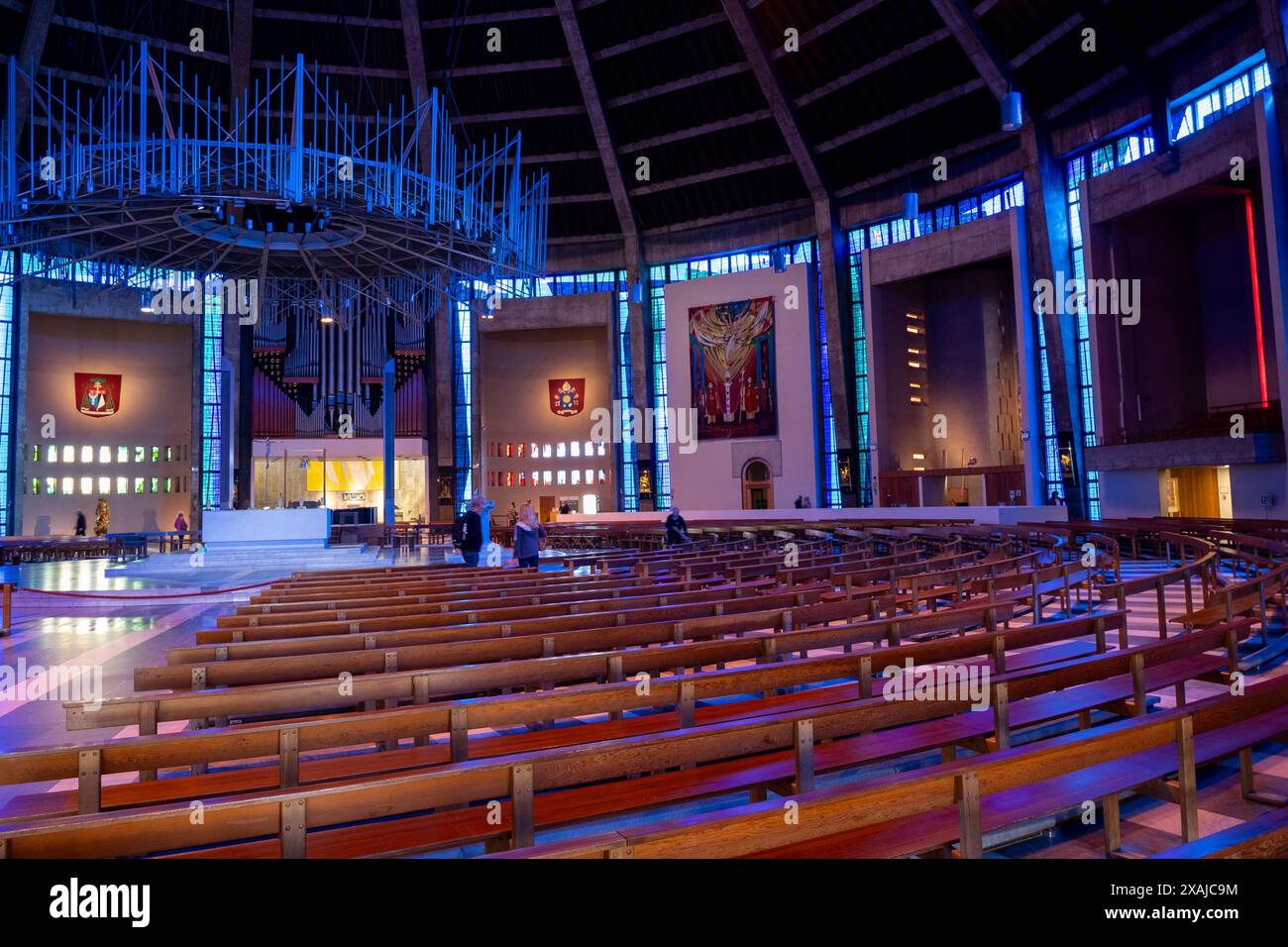 Interior of Liverpool Metropolitan Cathedral designed by architect ...