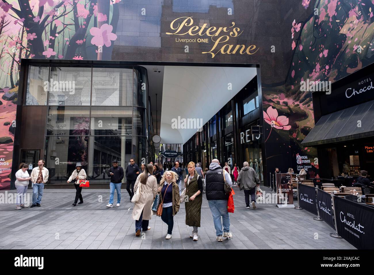 Shoppers out at Peters Lane, part of Liverpool One Shopping Centre on ...