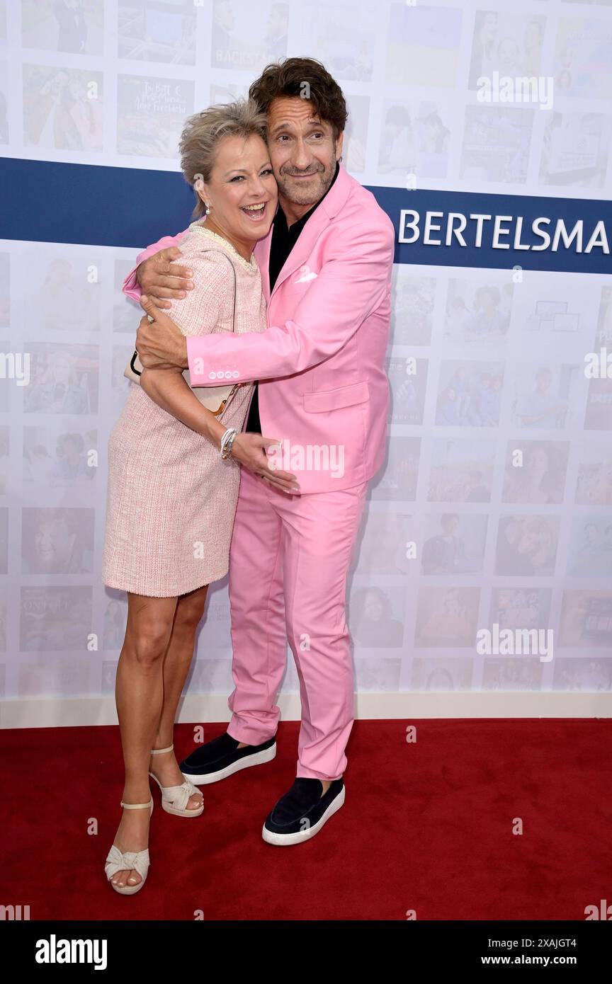 Tanja Schumann und Falk-Willy Wild bei der Bertelsmann Party 2024 in ...