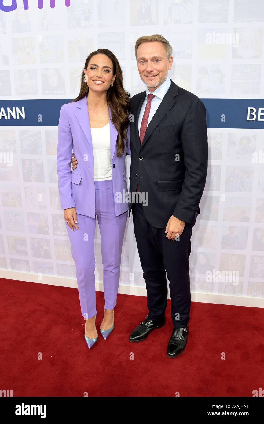 Christian Lindner mit Ehefrau Franca Lehfeldt bei der Bertelsmann Party ...