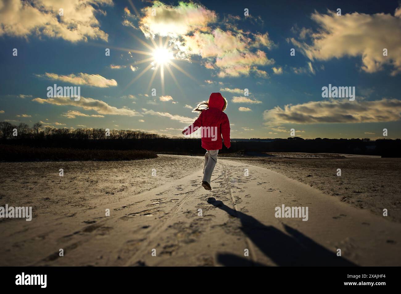 Girl child skipping hi-res stock photography and images - Alamy