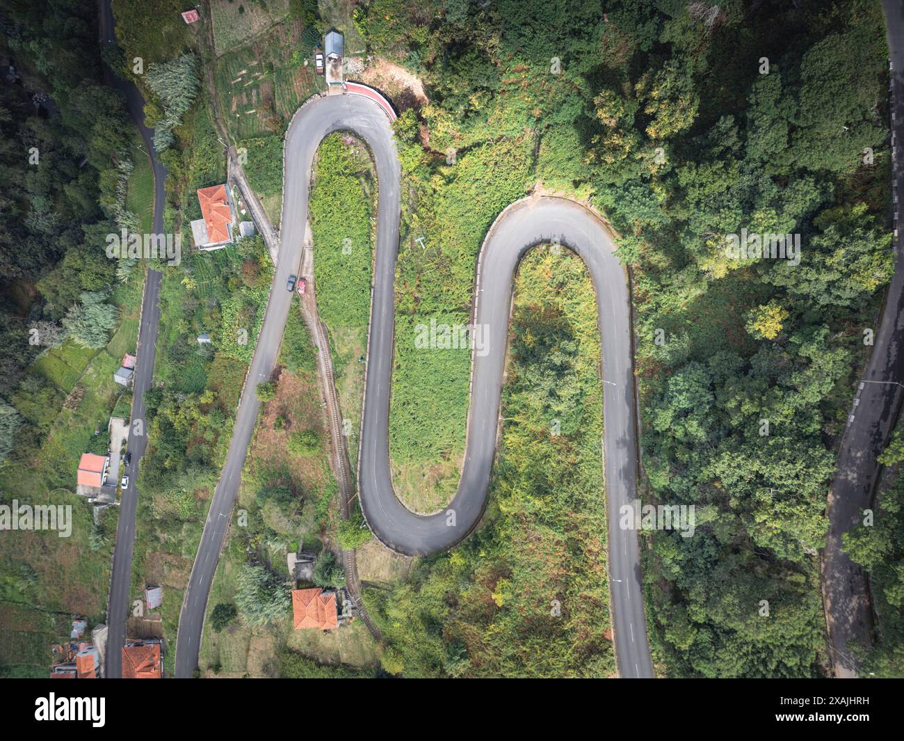 extreme roads in north madeira island Stock Photo - Alamy