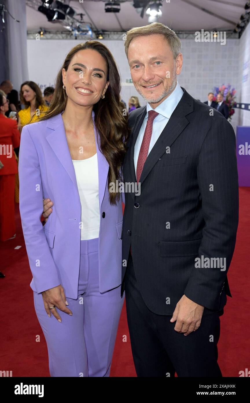 Christian Lindner mit Ehefrau Franca Lehfeldt bei der Bertelsmann Party ...