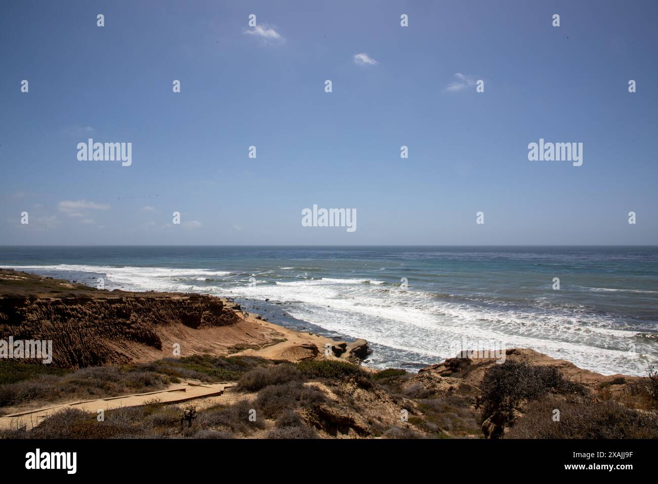 Coastal view of Cabrillo National Monument with waves and cliffs Stock ...