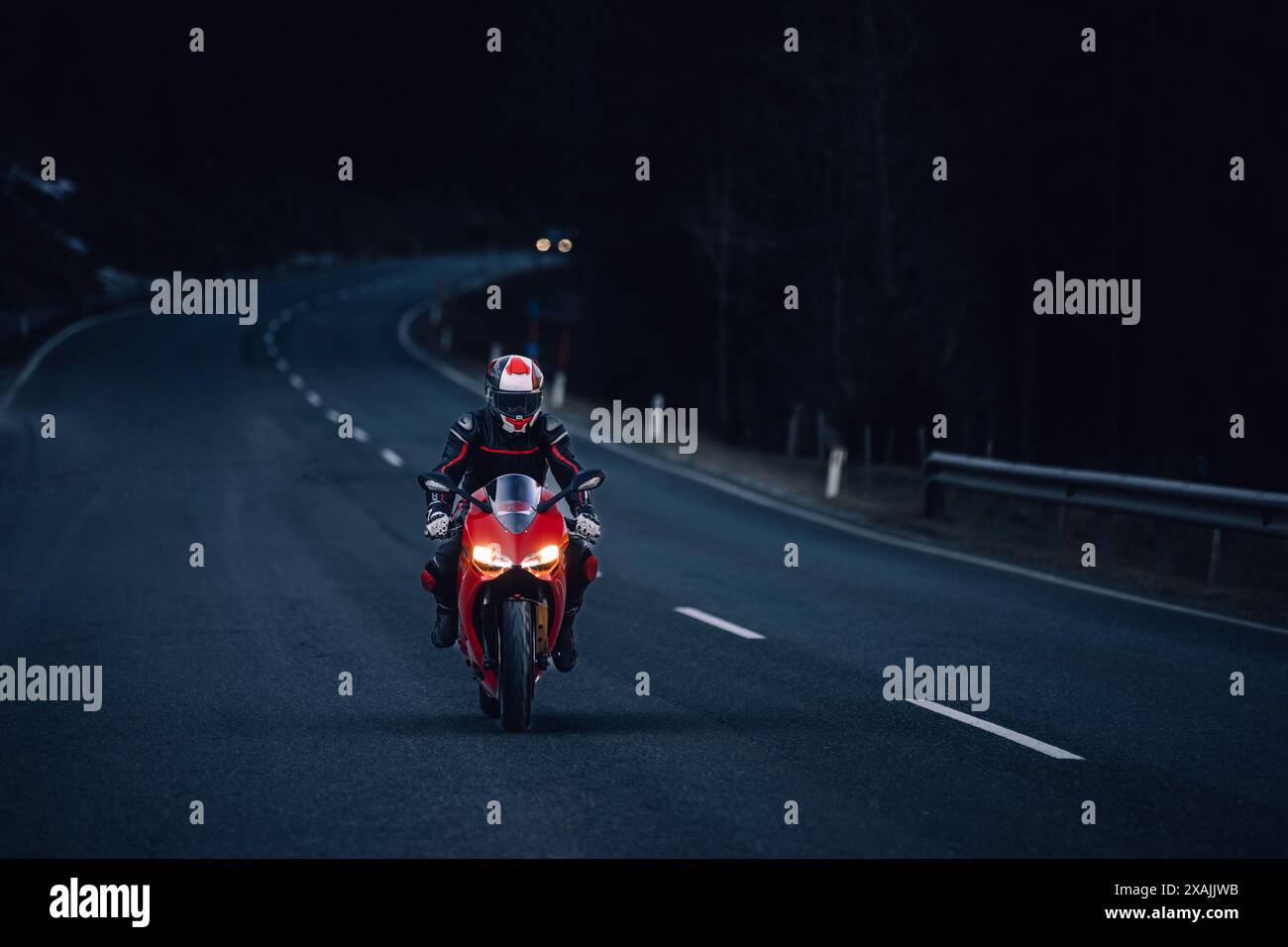 Motorcyclist in curve hi-res stock photography and images - Alamy