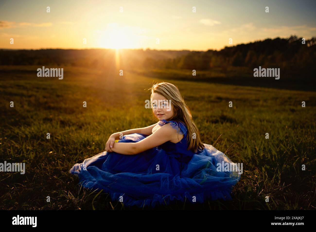 Tween model hi-res stock photography and images - Alamy