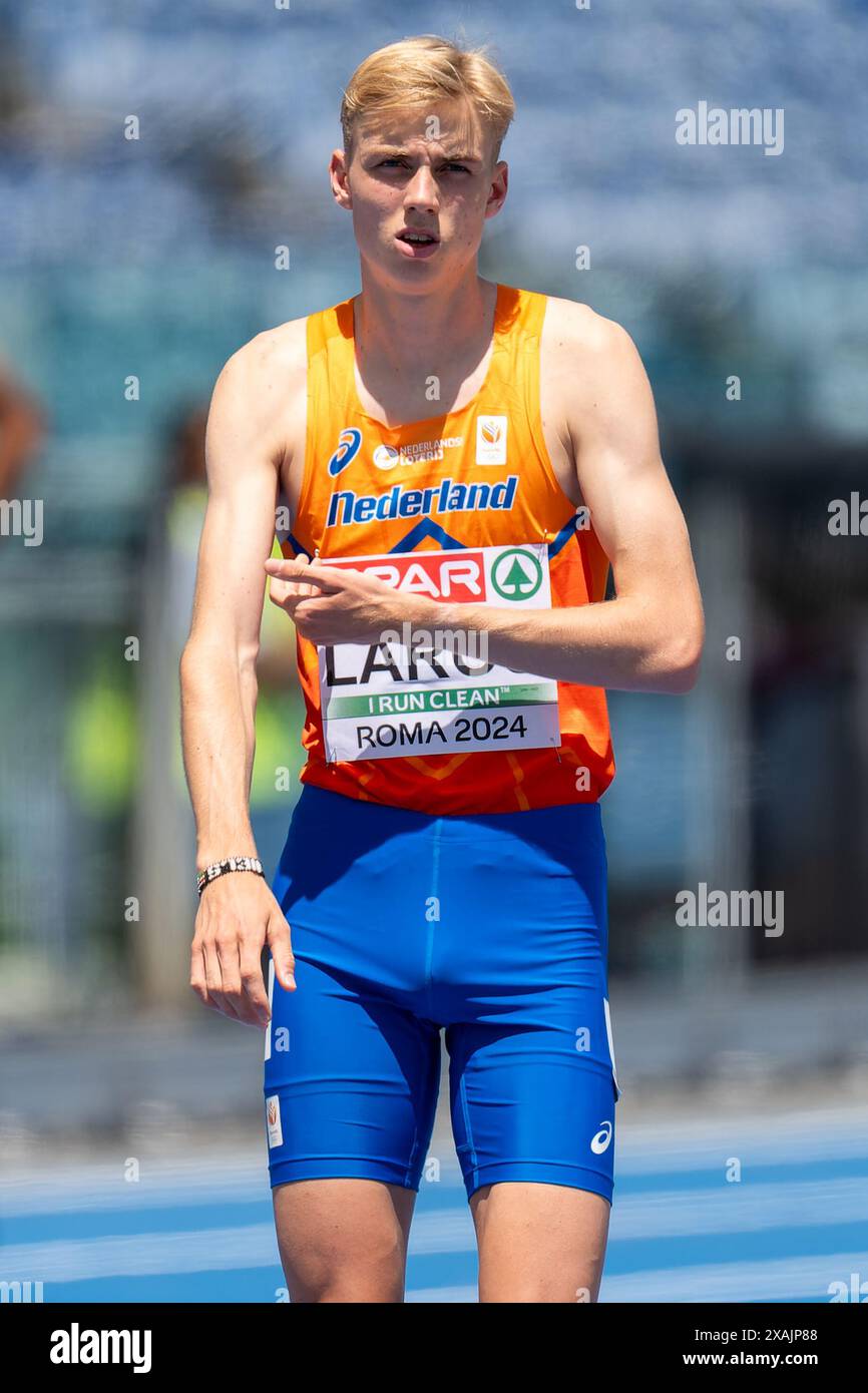 ROME, ITALY - JUNE 7: Niels Laros of Netherlands competes in the 800m ...