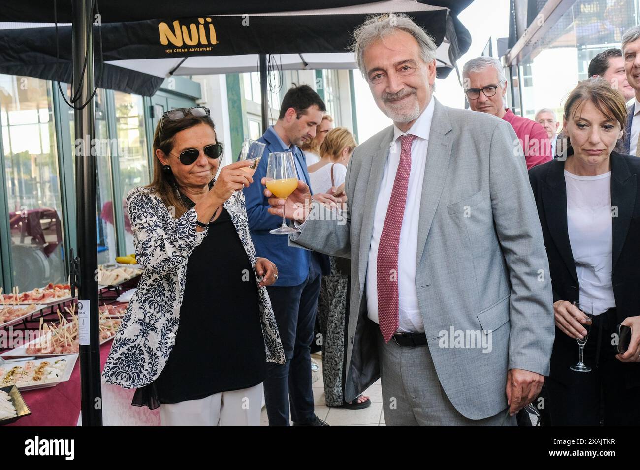 Centro de padel hi-res stock photography and images - Alamy