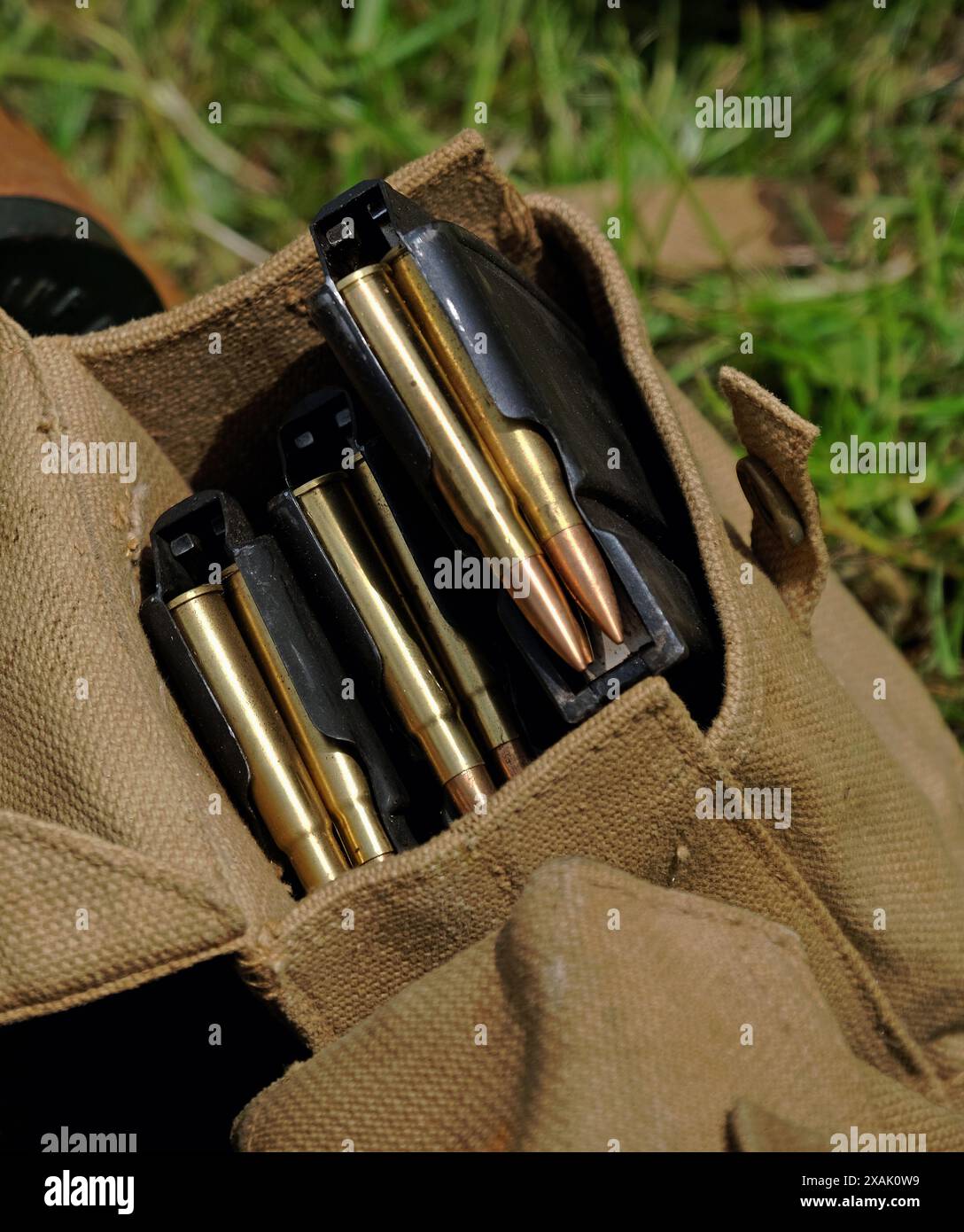 Bren gun 0.303 magazines in carrying pouch Stock Photo - Alamy