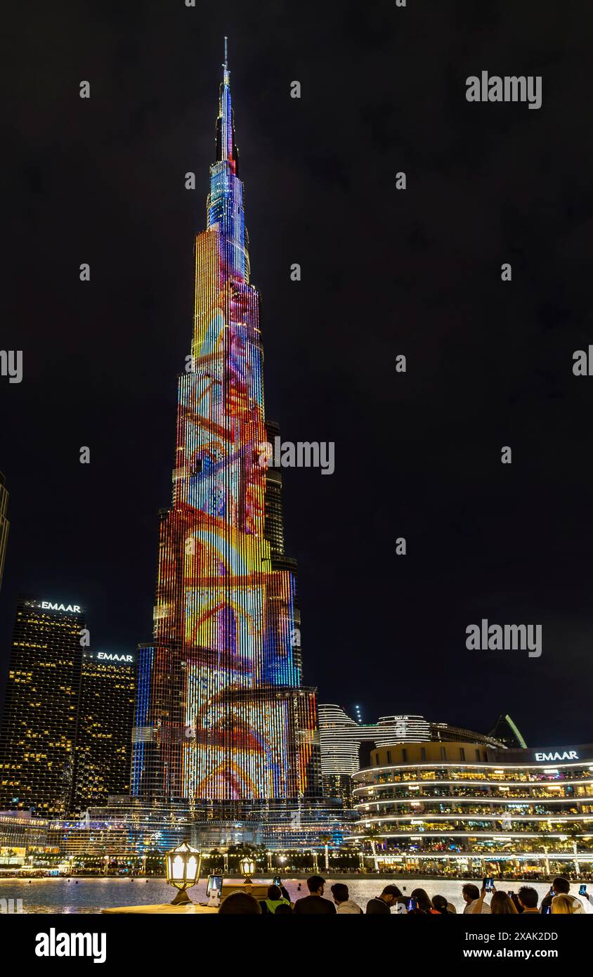 Burj Khalifa De Noche Dubai Burj Khalifa Noche Emiratos Foto Gratis
