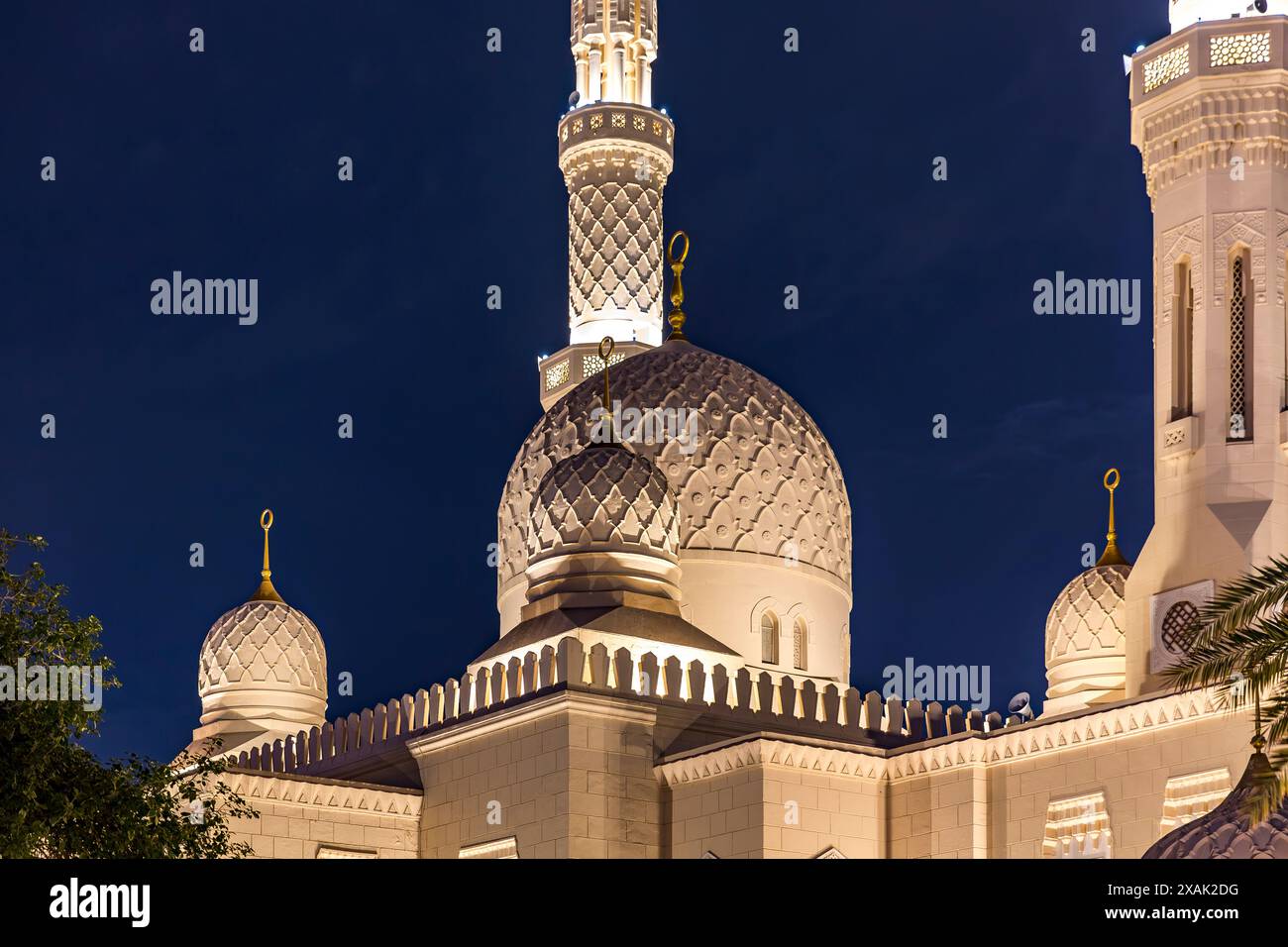 Blue mosque illuminated evening hi-res stock photography and images - Alamy