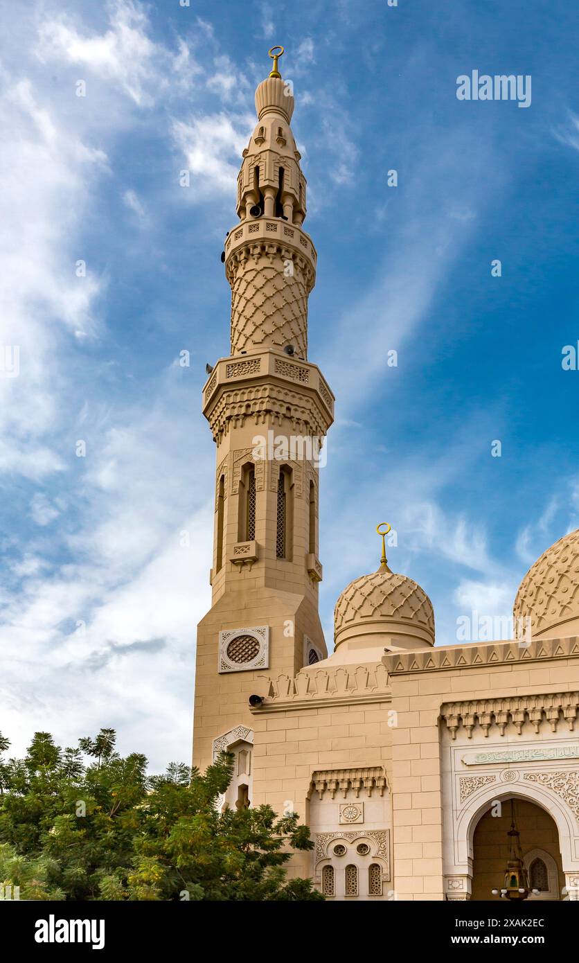Jumeirah Mosque, Central Mosque, Jumeirah Masjid, Dubai, United Arab ...